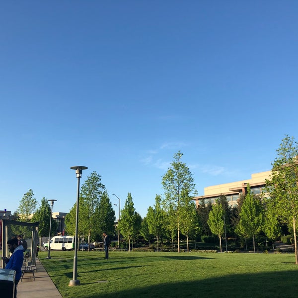 MSFT Commons Transit Center (CTC) - Bus Station in Overlake