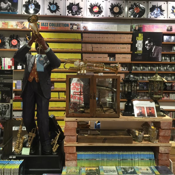 JEUGIA [Basic.] - Record Store