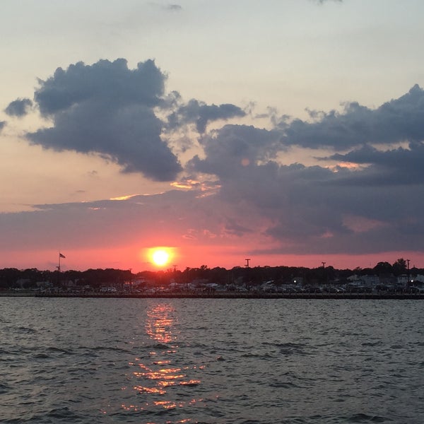 Bay Shore, NY - Town in Bay Shore