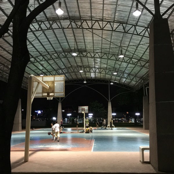 SS2 Square Basketball Court - Basketball Court