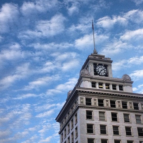 Jackson Tower - Structure