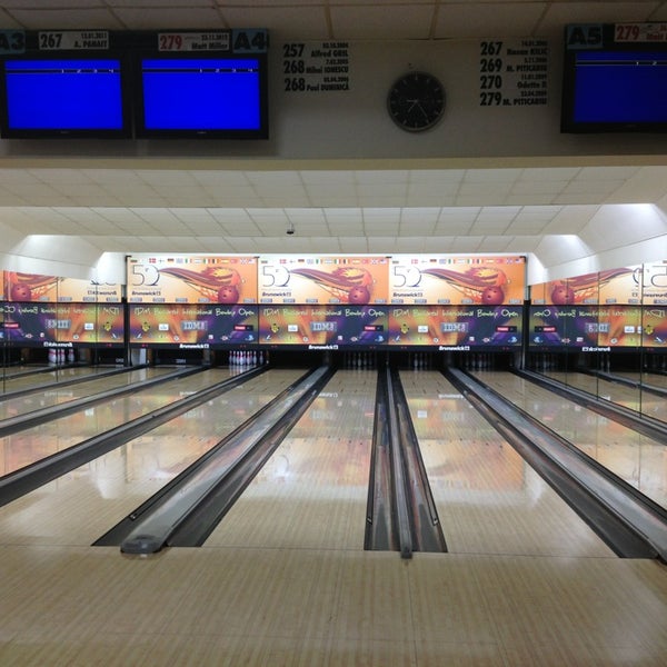 IDM Club - Recreation Center in București