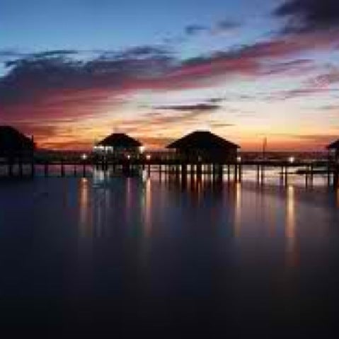 Stilts Calatagan Beach Resort - 18 tips from 1811 visitors