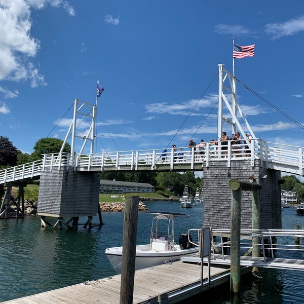 Perkins Cove Draw Bridge - Bridge in Ogunquit