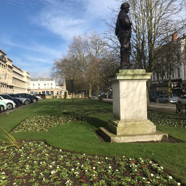 Promenade - Promenade