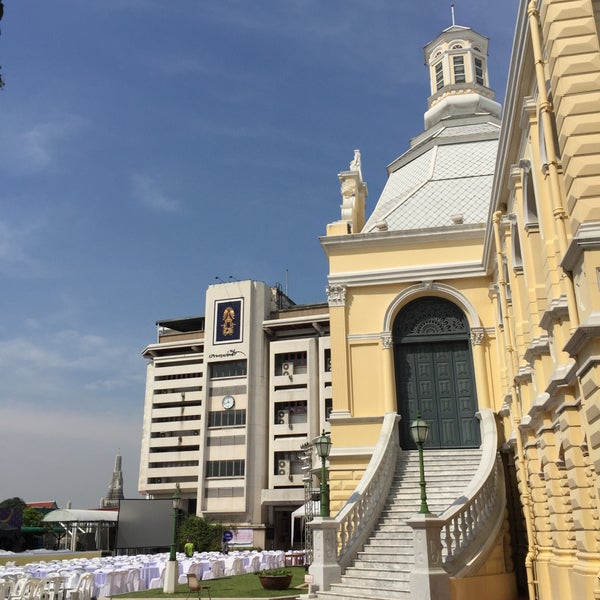 Photos at โรงเรียนราชินี (Rajini School) - School in พระบรมมหาราชวัง
