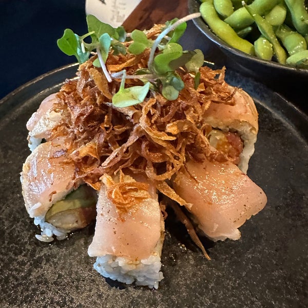 Restaurant Azabu - Sushi Restaurant in Whittier