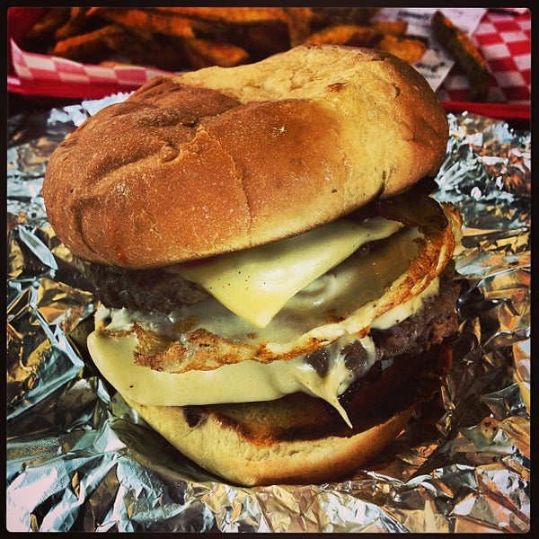 Home Run Burgers and Fries - East Louisville - 2060 S Hurstbourne Pkwy