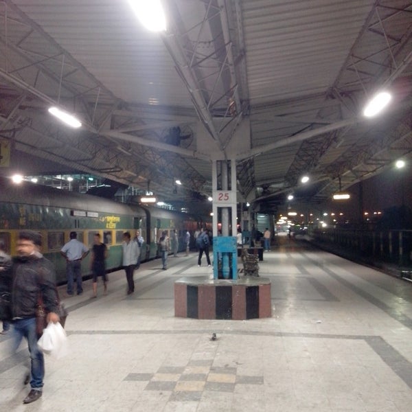 Kolkata Station - Rail Station in Kolkata