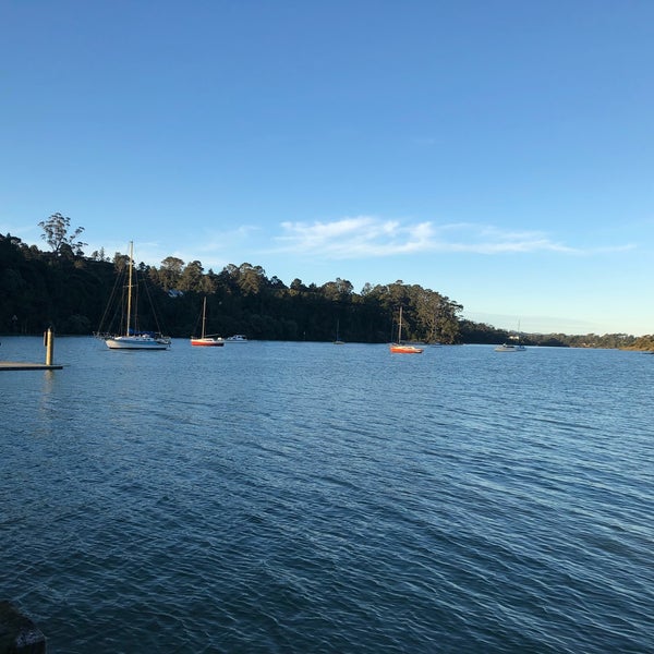 Greenhithe Wharf - Pier in Greenhithe