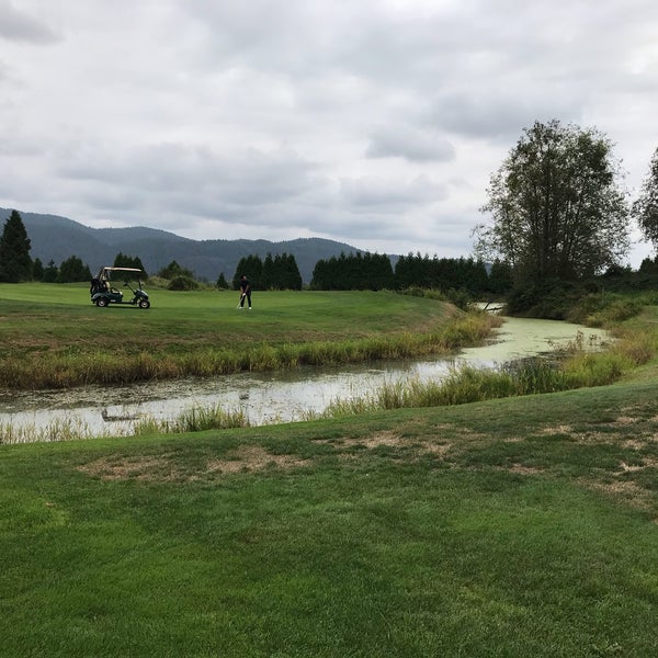 Swan-e-Set Bay Resort & Country Club - Golf Course in Pitt Meadows