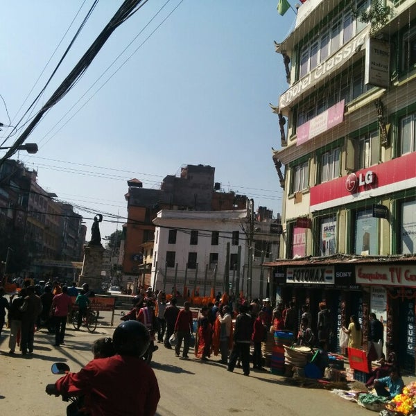 Bishal Bazar - Shopping Mall