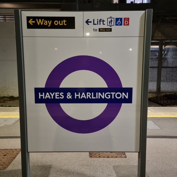 Photos at Hayes & Harlington Railway Station (HAY) - 24 tips