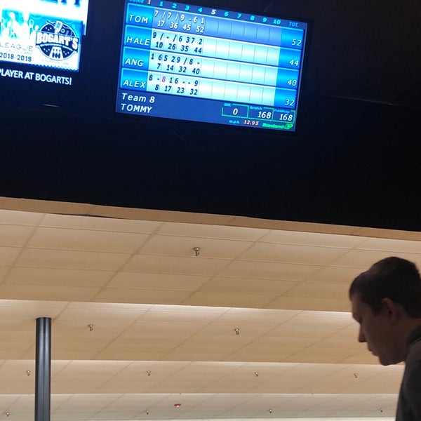 Bogart's Entertainment Center - Bowling Alley in Apple Valley
