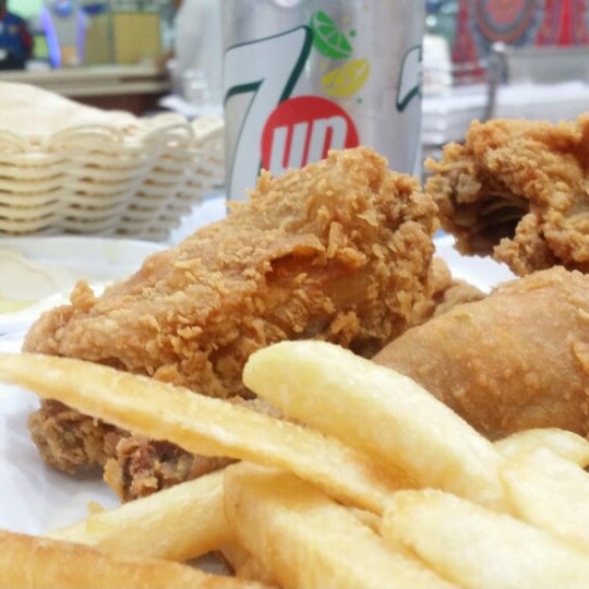 مطعم مشوار - شارع المزارع | Mishwar Restaurant - Middle Eastern Restaurant