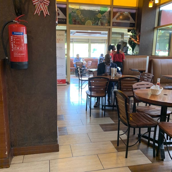 Paul Caffe - Café in Nairobi