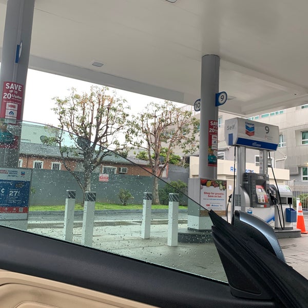 Chevron - Fuel Station in Downtown Santa Monica