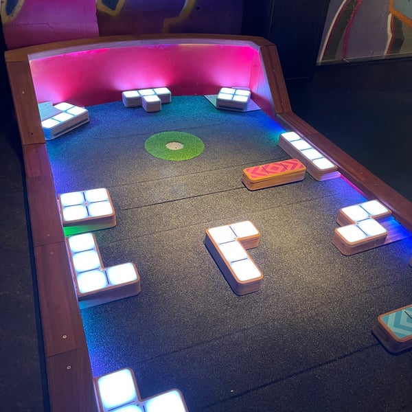 Puttshack - Mini Golf in Midtown