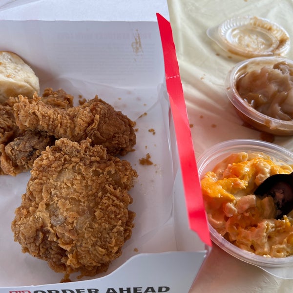 KFC - 2637 Cobb Pkwy SE