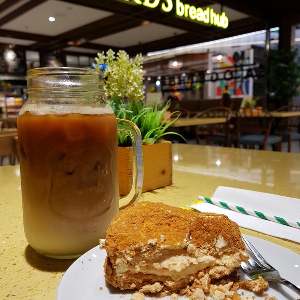 Nord's Bread Hub - Café in Pasig
