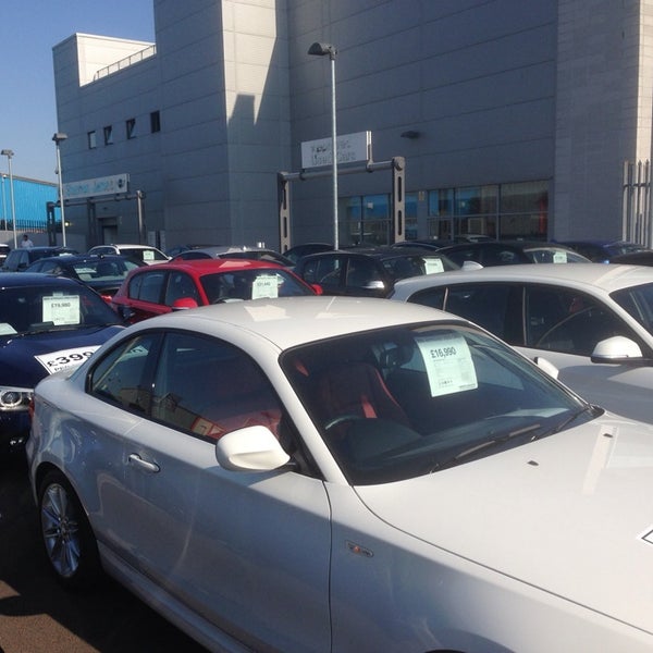 Stephen James BMW - Car Dealership