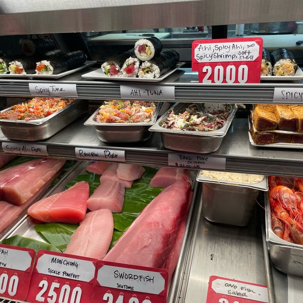 The Dolphin - 19 tips from 668 visitors