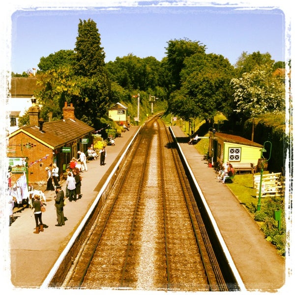 Medstead & Four Marks Railway Station - 2 tips from 144 visitors