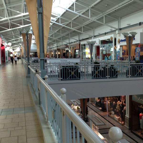 Bridgewater Commons - 64 tips