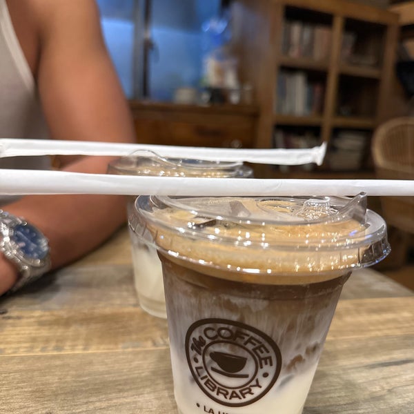 The Coffee Library - San Juan, La Union