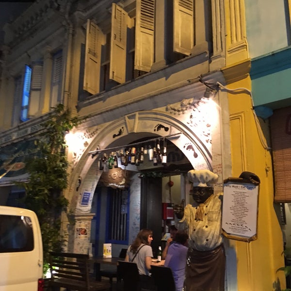 Photos at Lagnaa Barefoot Dining - Indian Restaurant in Singapore
