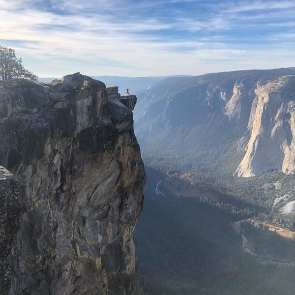Taft Point - Scenic Lookout