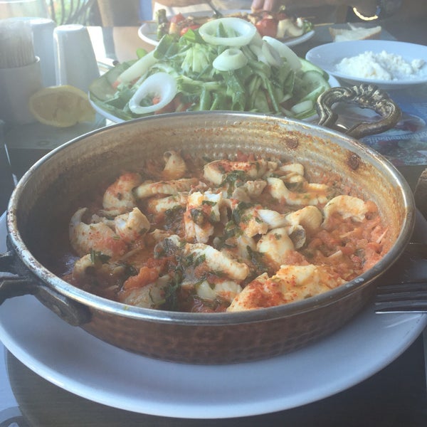 Bordo Mavi Balık - Boztepe'de Deniz Ürünleri Restoranı