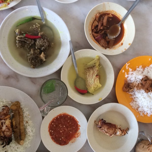 Photos at Restoran Mat Binjai - 31 tips