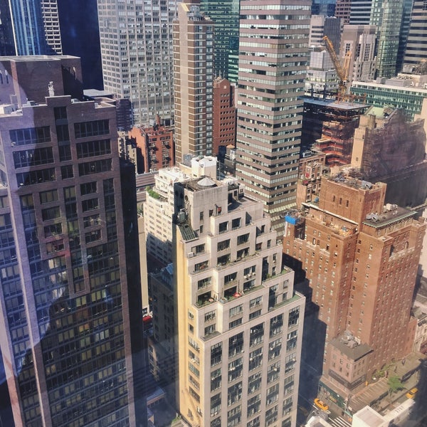 Consulate General of Spain - Midtown East - 150 E 58th St