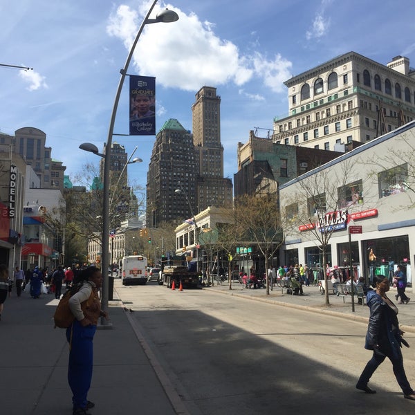 Photos at MTA Bus - Fulton St & Jay St (B25/B26/B38/B52/B57/B61/B62/B65 ...