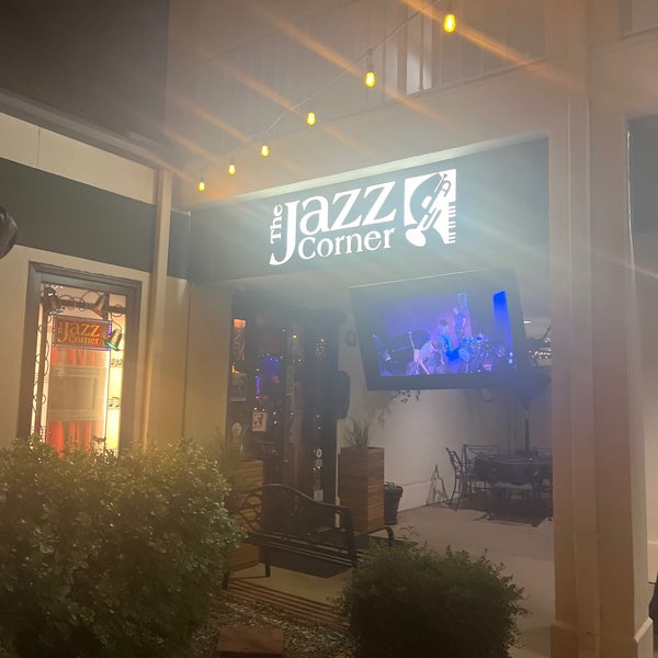 Jazz Corner - Jazz and Blues Venue