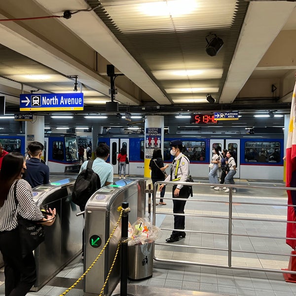 MRT3 - Ortigas Station - Metro Station in Mandaluyong City