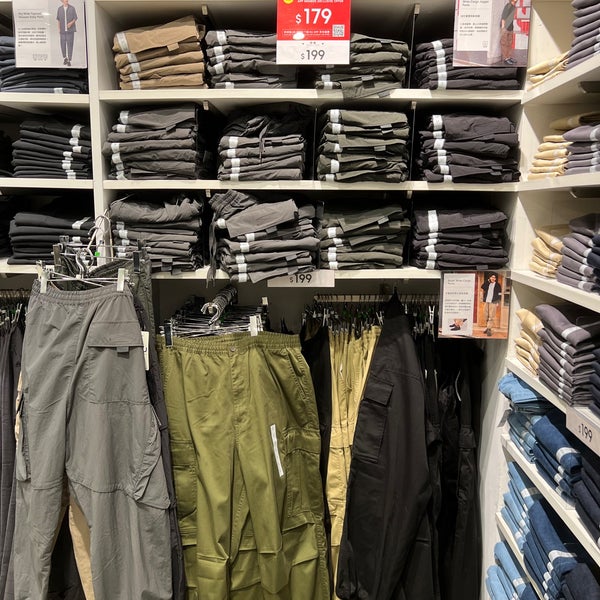 GU - Clothing Store in Tsim Sha Tsui