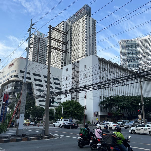 ExportBank Plaza - Structure in Pio Del Pilar