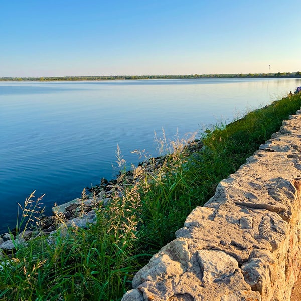 Lake Hefner - Lake in Oklahoma City