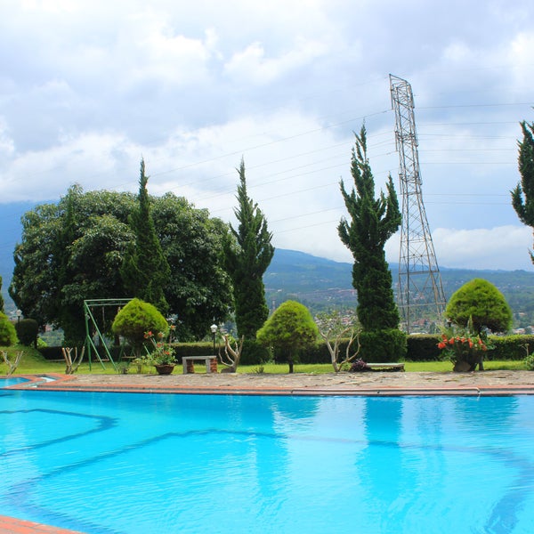 AL ATAAR - Travel and Transportation