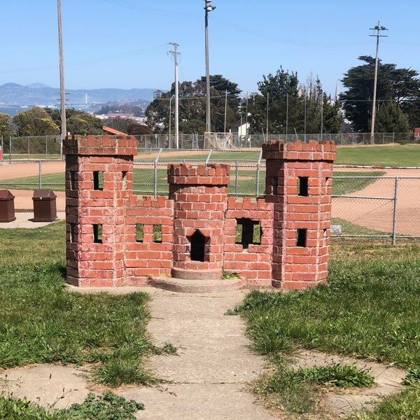 Fort Scott Field - Baseball Field in Presidio National Park