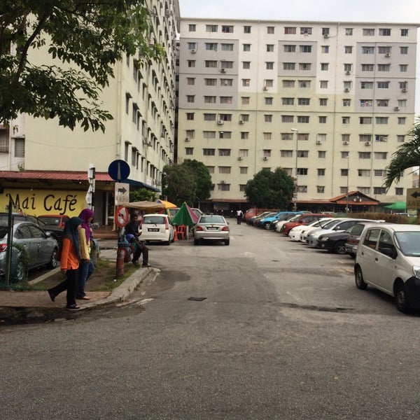 Jalan Tropicana Utara - Road
