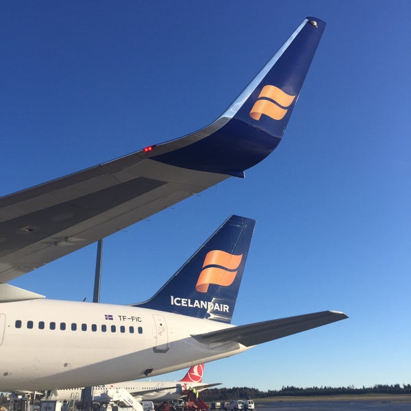 IcelandAir FI 319 OSL-KEF - Gardermoen, Akershus