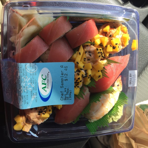 Harris Teeter - Grocery Store