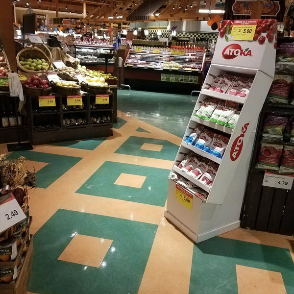IGA Extra - Grocery Store
