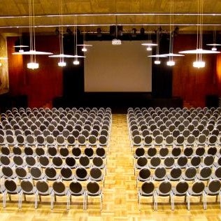 Samfunnssalen Arrangement-og Møtesenter (Now Closed) - Sentrum, Oslo