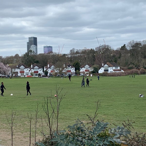 Lloyd Park - 15 tips from 331 visitors