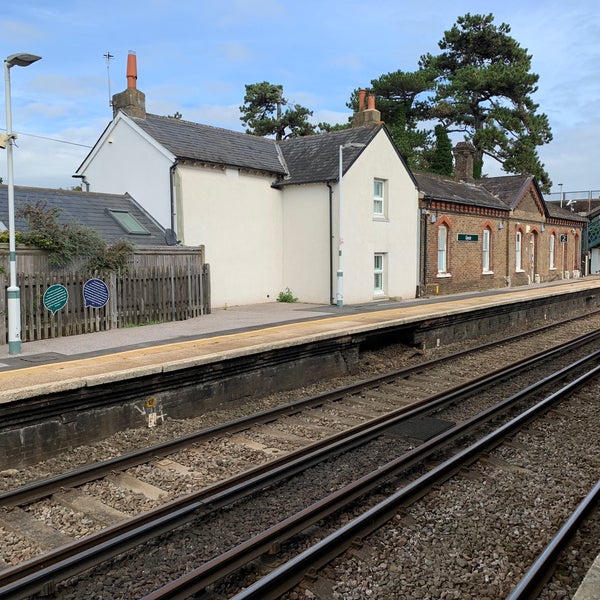 Glynde Railway Station (GLY) - East Sussex, East Sussex