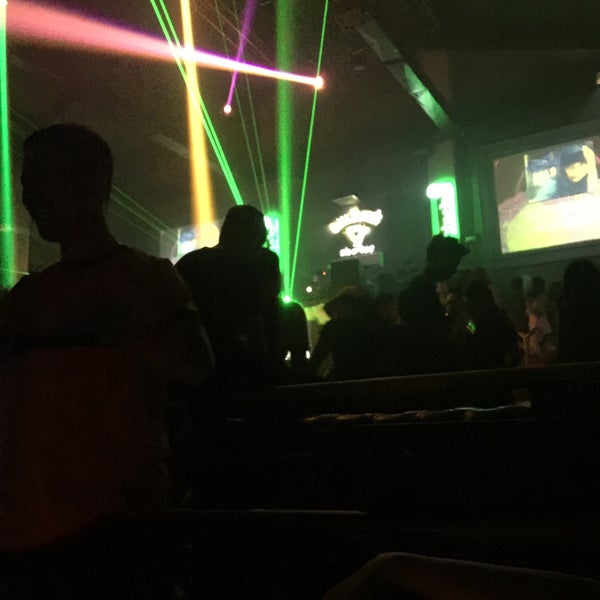 Shelter Club and Lounge - Bandung, Jawa Barat
